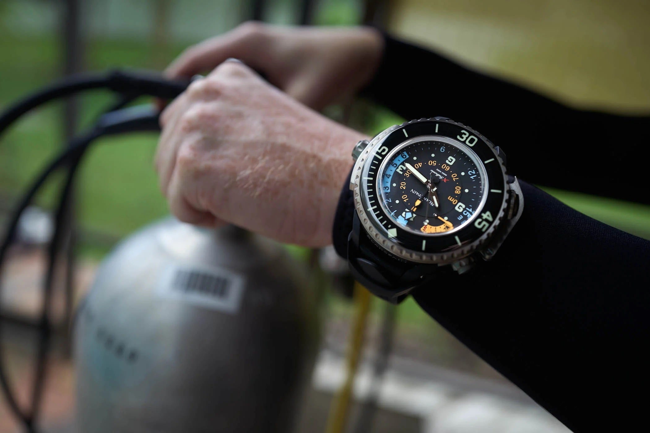 Strange Watch Complications: Thermometers To Biorhythms | Everest Bands