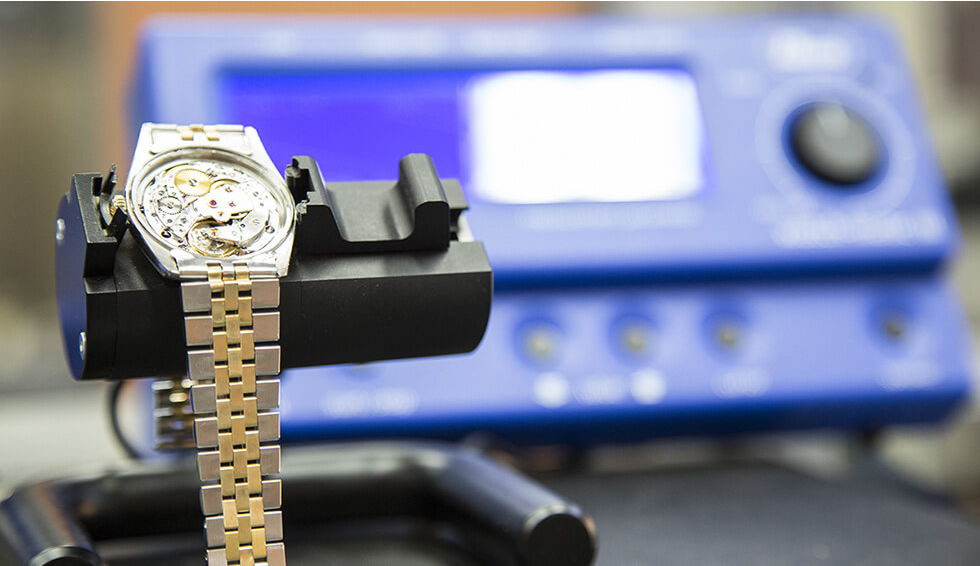 A Mechanical Movement Worst Enemy | Everest Bands